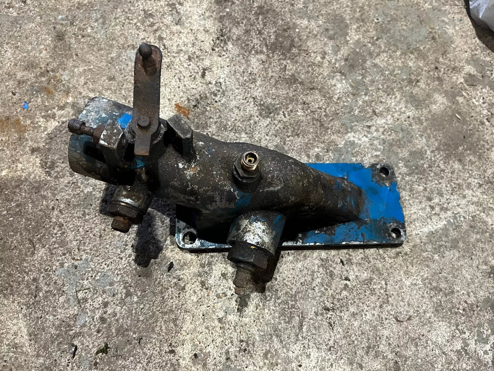 Fordson Dexta Original Air Intake Inlet Manifold – L McBride Tractors ...